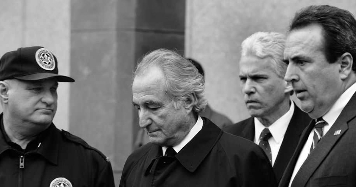 Piramīdas kambari un slepenā izeja - Rīgas Laiks